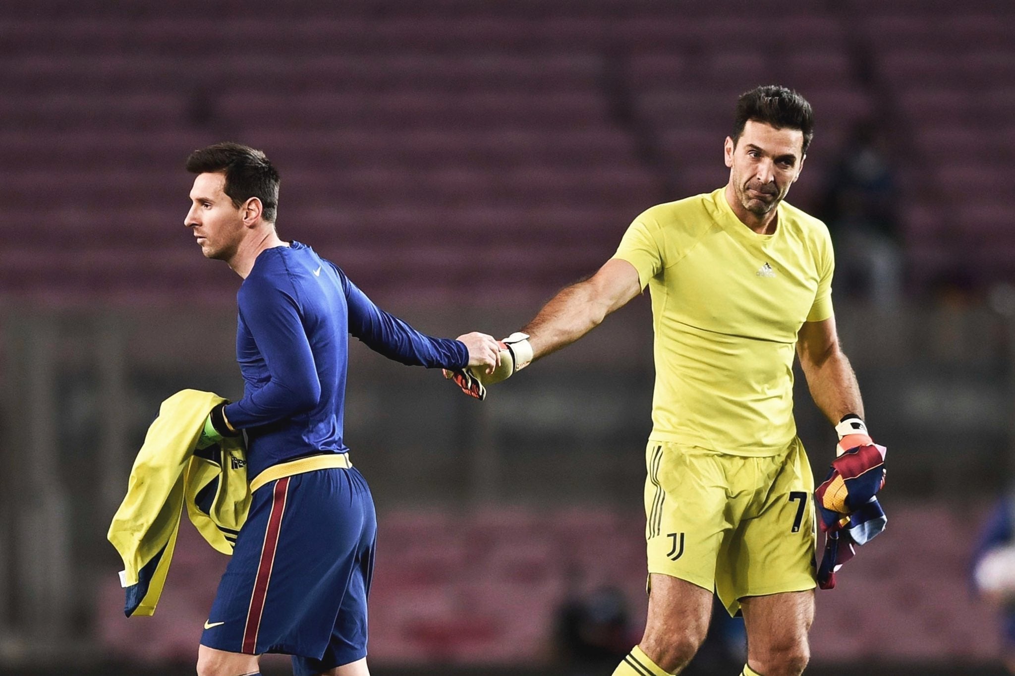 Why Football Players Exchange Shirts After The Match? – The Kit Lockerrr